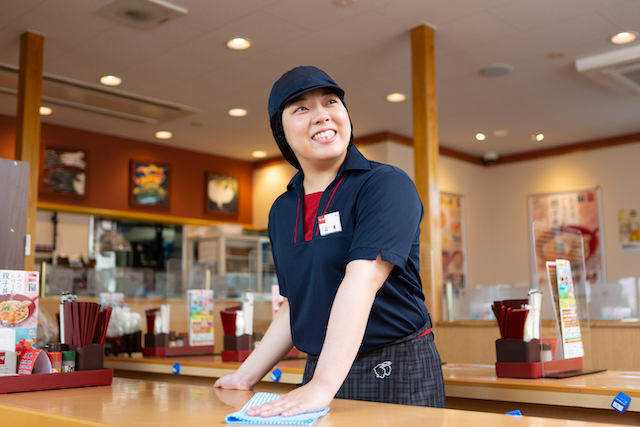 Nakau | Higashi-Shizuoka Station｜Ticket vending | Guidable Jobs